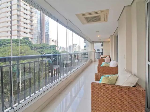 Apartamento para Venda em São Paulo/SP Vila Mariana 4 Quartos