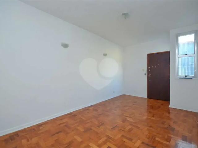 Apartamento para Venda em São Paulo/SP Vila Mariana 2 Quartos