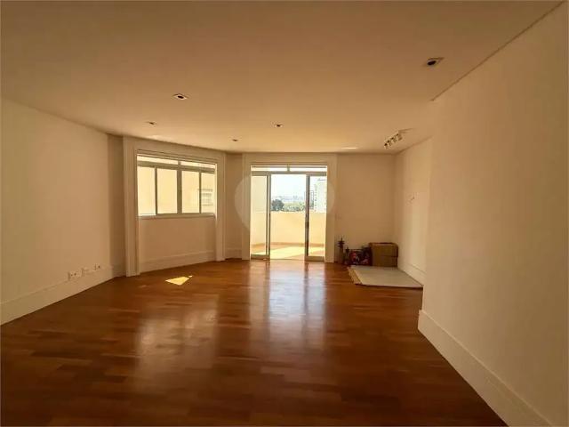 Apartamento para Venda em São Paulo/SP Vila Mascote 3 Quartos