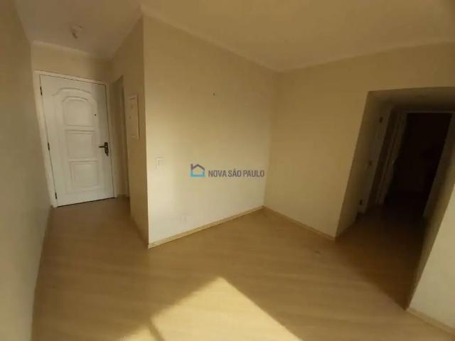 Apartamento para Venda em São Paulo/SP Vila Mira 2 Quartos