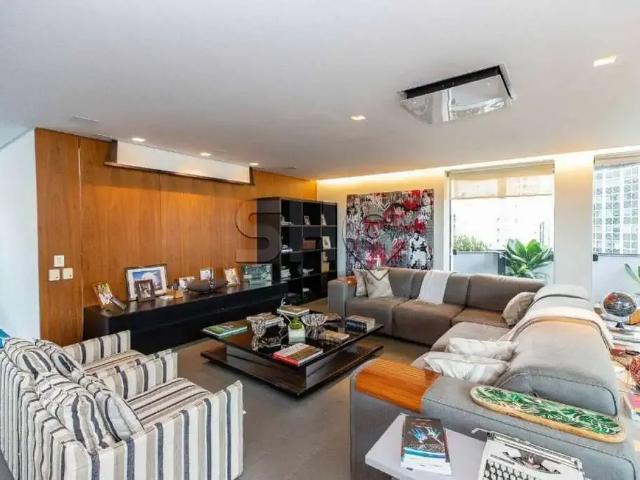 Apartamento para Venda em São Paulo/SP Vila Nova Conceição 4 Quartos