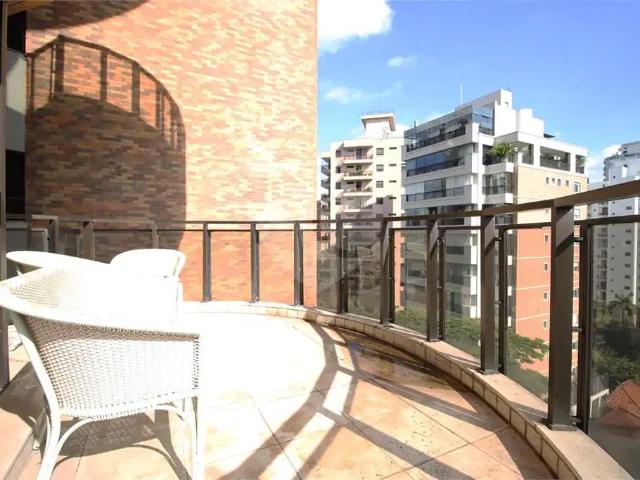 Apartamento para Venda em São Paulo/SP Vila Nova Conceição 4 Quartos