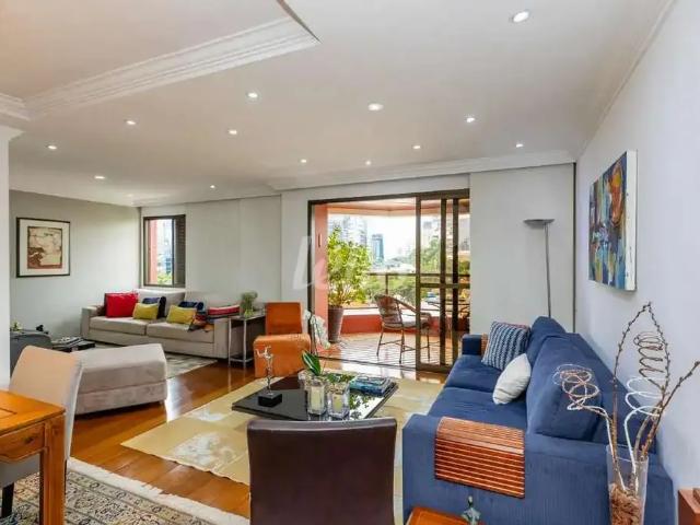 Apartamento para Venda em São Paulo/SP Vila Nova Conceição 4 Quartos