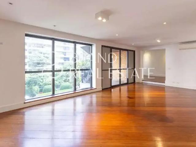 Apartamento para Venda em São Paulo/SP Vila Nova Conceição 4 Quartos