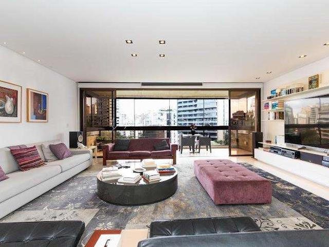 Apartamento para Venda em São Paulo/SP Vila Nova Conceição 4 Quartos