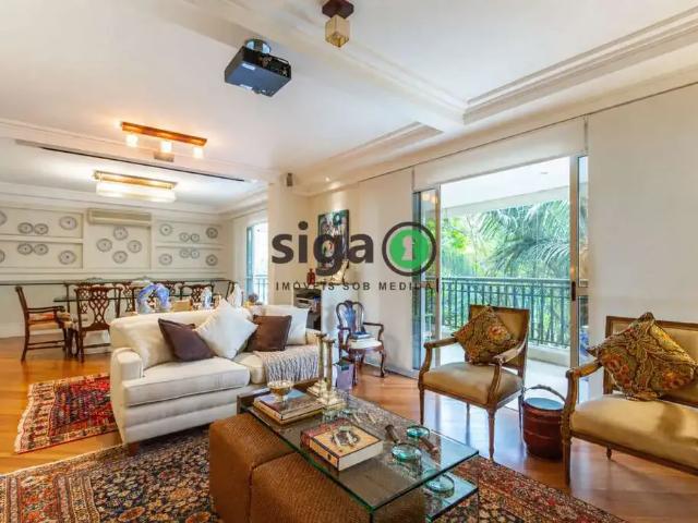 Apartamento para Venda em São Paulo/SP Vila Nova Conceição 4 Quartos