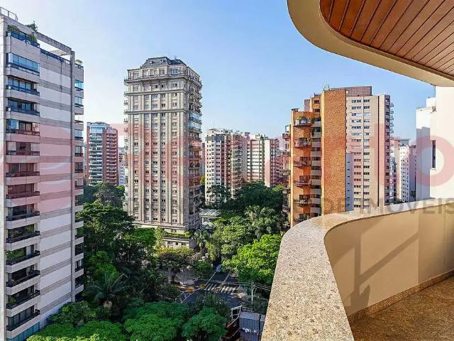 Apartamento para Venda em São Paulo/SP Vila Nova Conceição 4 Quartos