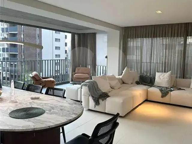 Apartamento para Venda em São Paulo/SP Vila Nova Conceição 2 Quartos