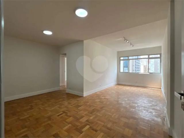 Apartamento para Venda em São Paulo/SP Vila Nova Conceição 2 Quartos