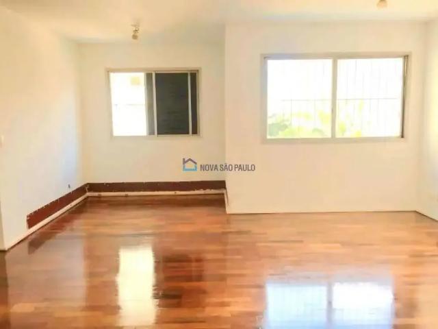 Apartamento para Venda em São Paulo/SP Vila Nova Conceição 2 Quartos