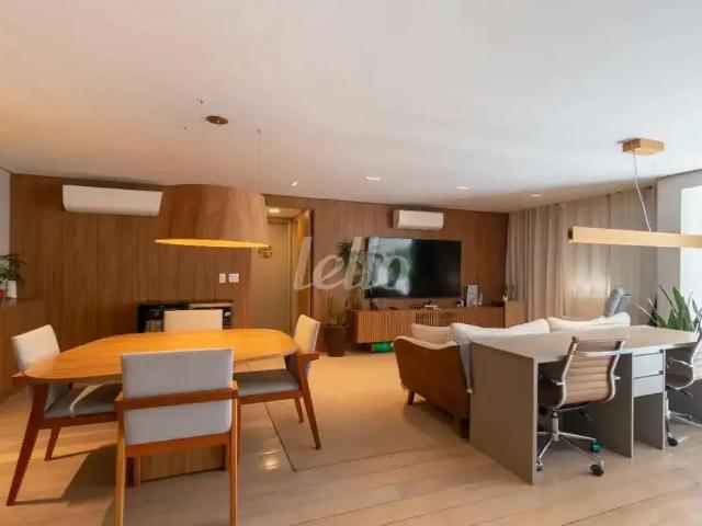 Apartamento para Venda em São Paulo/SP Vila Nova Conceição 2 Quartos