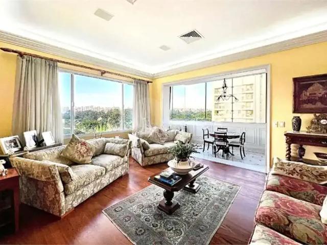 Apartamento para Venda em São Paulo/SP Vila Nova Conceição 2 Quartos