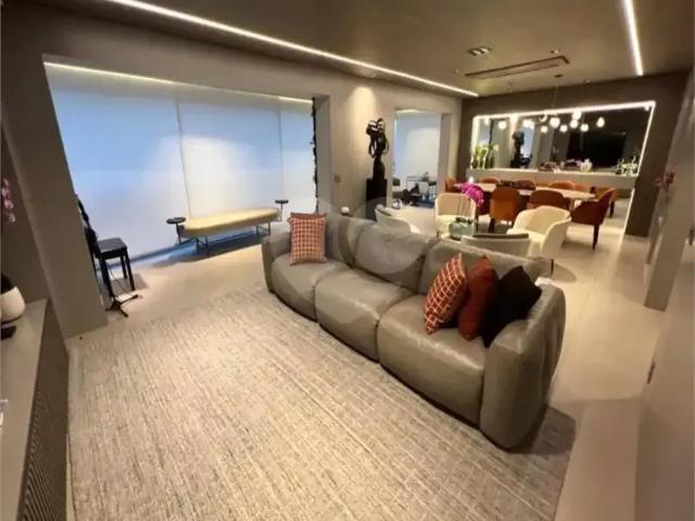 Apartamento para Venda em São Paulo/SP Vila Nova Conceição 3 Quartos