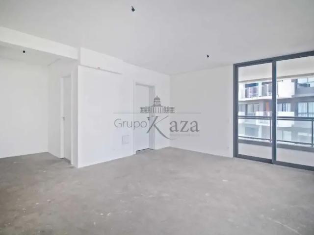 Apartamento para Venda em São Paulo/SP Vila Nova Conceição 3 Quartos