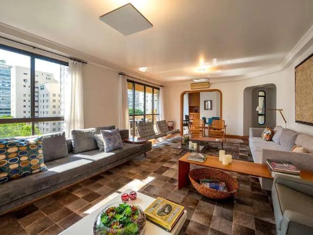 Apartamento para Venda em São Paulo/SP Vila Nova Conceição 3 Quartos