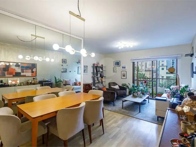 Apartamento para Venda em São Paulo/SP Vila Nova Conceição 3 Quartos
