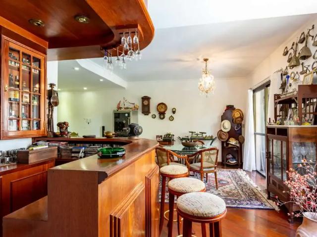 Apartamento para Venda em São Paulo/SP Vila Nova Conceição 3 Quartos