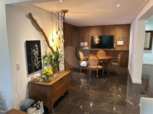 Apartamento para Venda em São Paulo/SP Vila Nova Conceição 3 Quartos