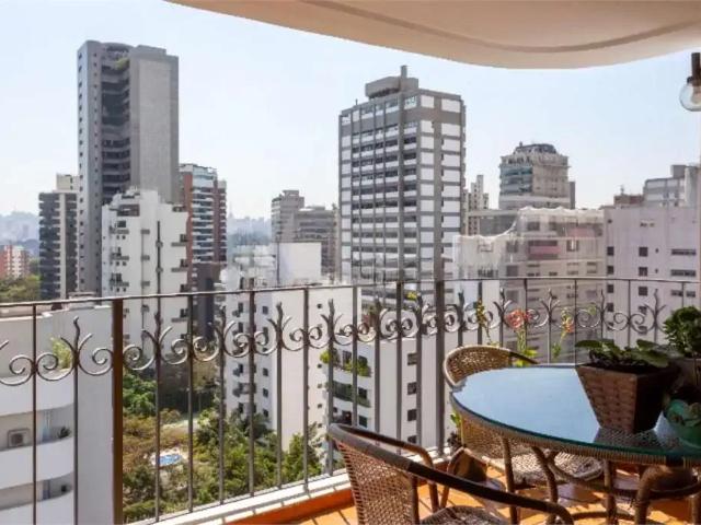 Apartamento para Venda em São Paulo/SP Vila Nova Conceição 3 Quartos