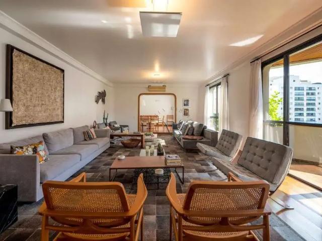 Apartamento para Venda em São Paulo/SP Vila Nova Conceição 3 Quartos