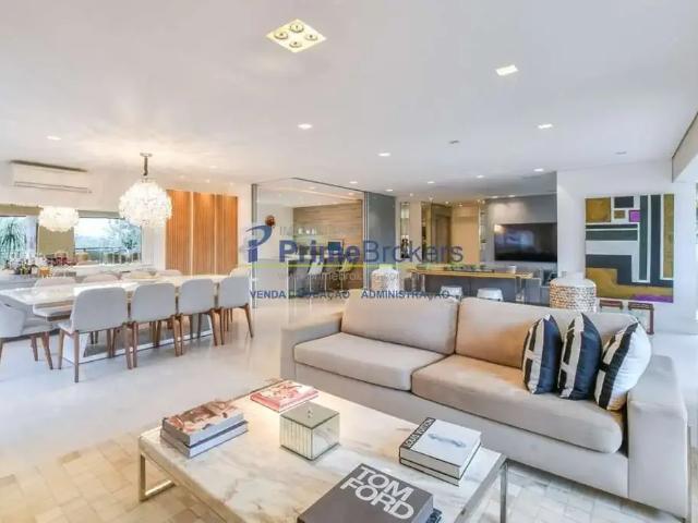 Apartamento para Venda em São Paulo/SP Vila Nova Conceição 3 Quartos