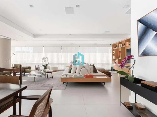 Apartamento para Venda em São Paulo/SP Vila Nova Conceição 3 Quartos