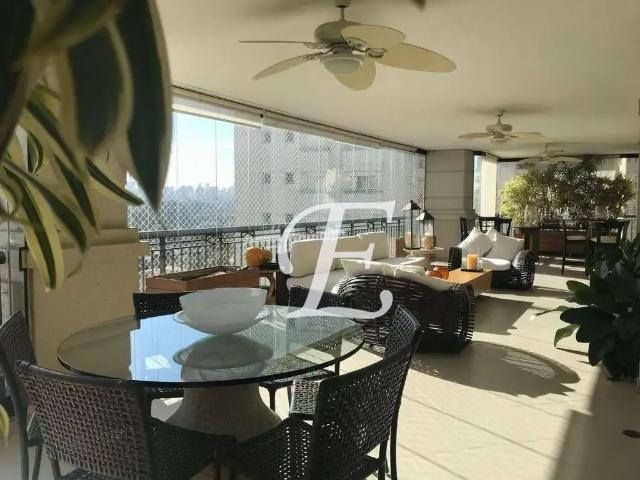 Apartamento para Venda em São Paulo/SP Vila Nova Conceição 3 Quartos