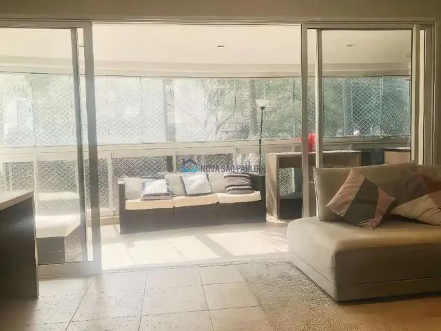 Apartamento para Venda em São Paulo/SP Vila Nova Conceição 3 Quartos