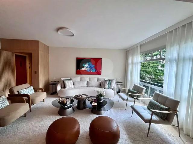 Apartamento para Venda em São Paulo/SP Vila Nova Conceição 3 Quartos
