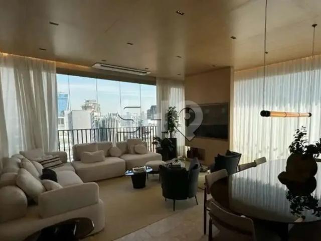 Apartamento para Venda em São Paulo/SP Vila Nova Conceição 3 Quartos