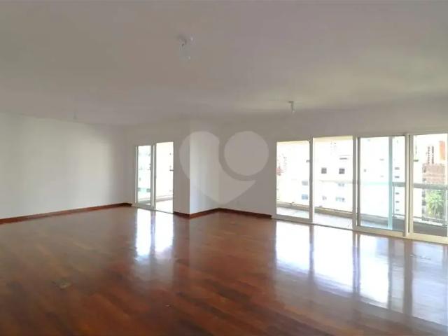 Apartamento para Venda em São Paulo/SP Vila Nova Conceição 3 Quartos