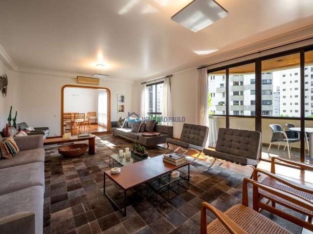 Apartamento para Venda em São Paulo/SP Vila Nova Conceição 3 Quartos