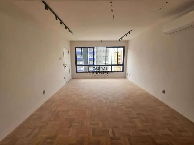 Apartamento para Venda em São Paulo/SP Moema 3 Quartos