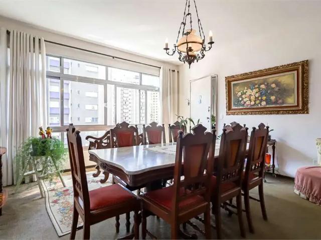 Apartamento para Venda em São Paulo/SP Vila Nova Conceição 3 Quartos