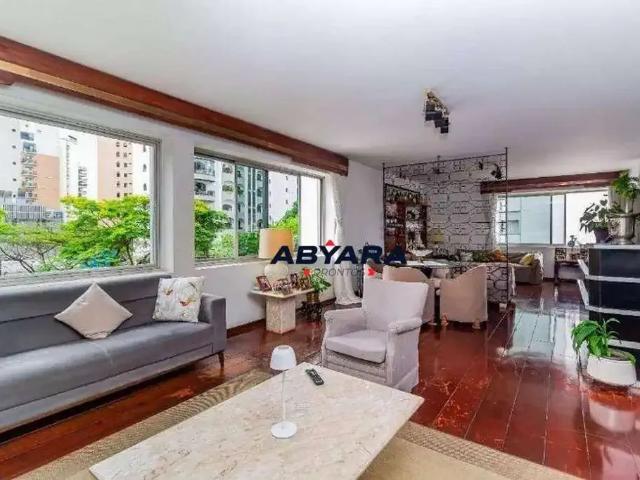 Apartamento para Venda em São Paulo/SP Vila Nova Conceição 3 Quartos