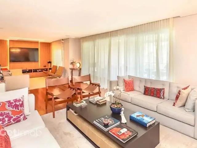Apartamento para Venda em São Paulo/SP Vila Nova Conceição 3 Quartos