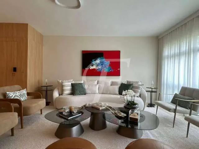 Apartamento para Venda em São Paulo/SP Vila Nova Conceição 3 Quartos