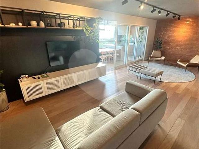 Apartamento para Venda em São Paulo/SP Tatuapé 3 Quartos