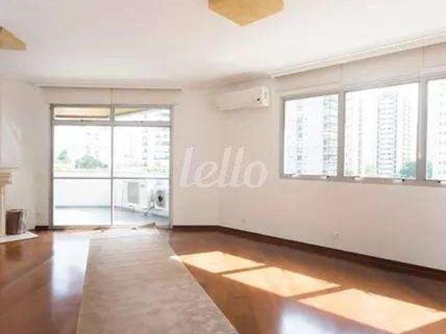 Apartamento para Venda em São Paulo/SP Vila Uberabinha 4 Quartos