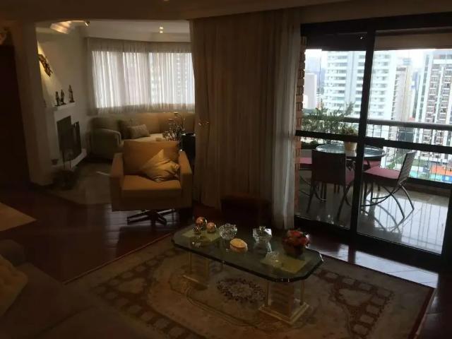 Apartamento para Venda em São Paulo/SP Vila Uberabinha 4 Quartos