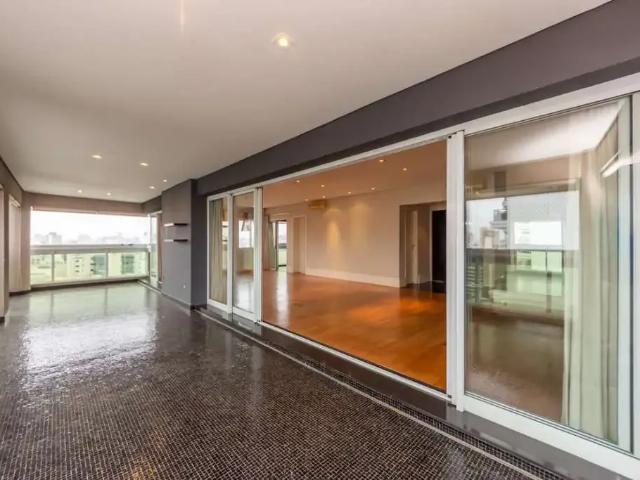 Apartamento para Venda em São Paulo/SP Vila Uberabinha 4 Quartos