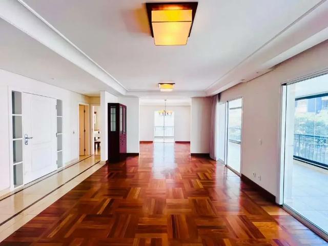 Apartamento para Venda em São Paulo/SP Vila Uberabinha 4 Quartos