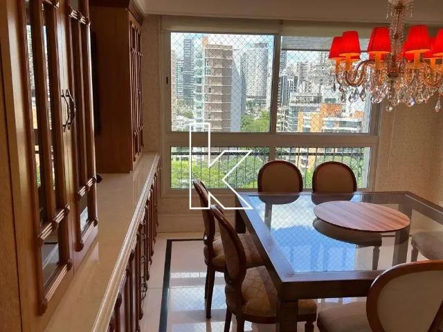 Apartamento para Venda em São Paulo/SP Vila Uberabinha 5 Quartos