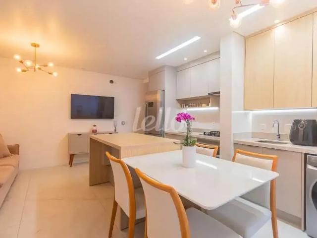 Apartamento para Venda em São Paulo/SP Vila Uberabinha 2 Quartos