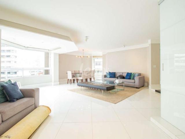 Apartamento para Venda em São Paulo/SP Vila Uberabinha 3 Quartos