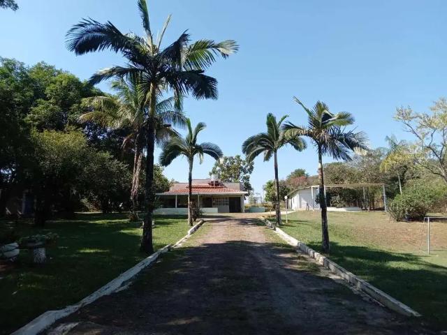 Apartamento para Venda em São Pedro/SP Floresta Escura 3 Quartos