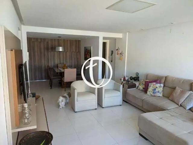 Apartamento para Venda em Salvador/BA Costa Azul 3 Quartos