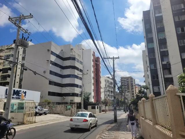 Apartamento para Venda em Salvador/BA Costa Azul 3 Quartos