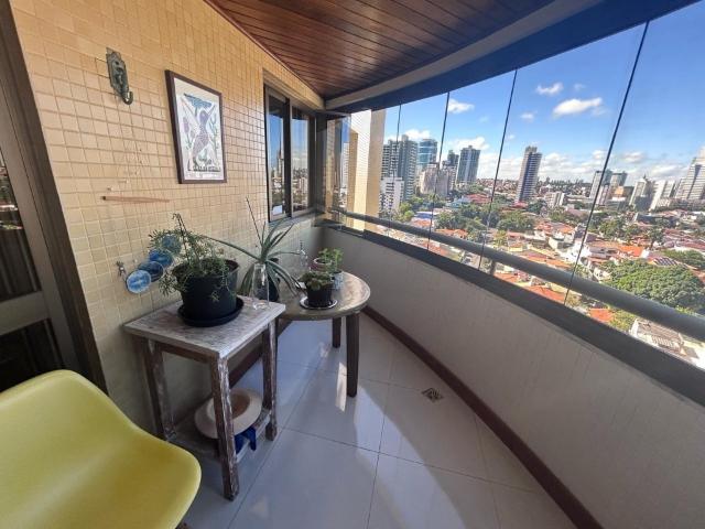 Apartamento para Venda em Salvador/BA Caminho das Árvores 4 Quartos