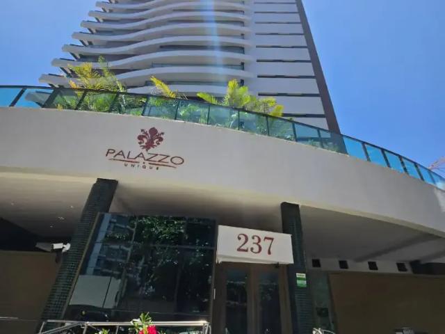 Apartamento para Venda em Salvador/BA Caminho das Árvores 4 Quartos